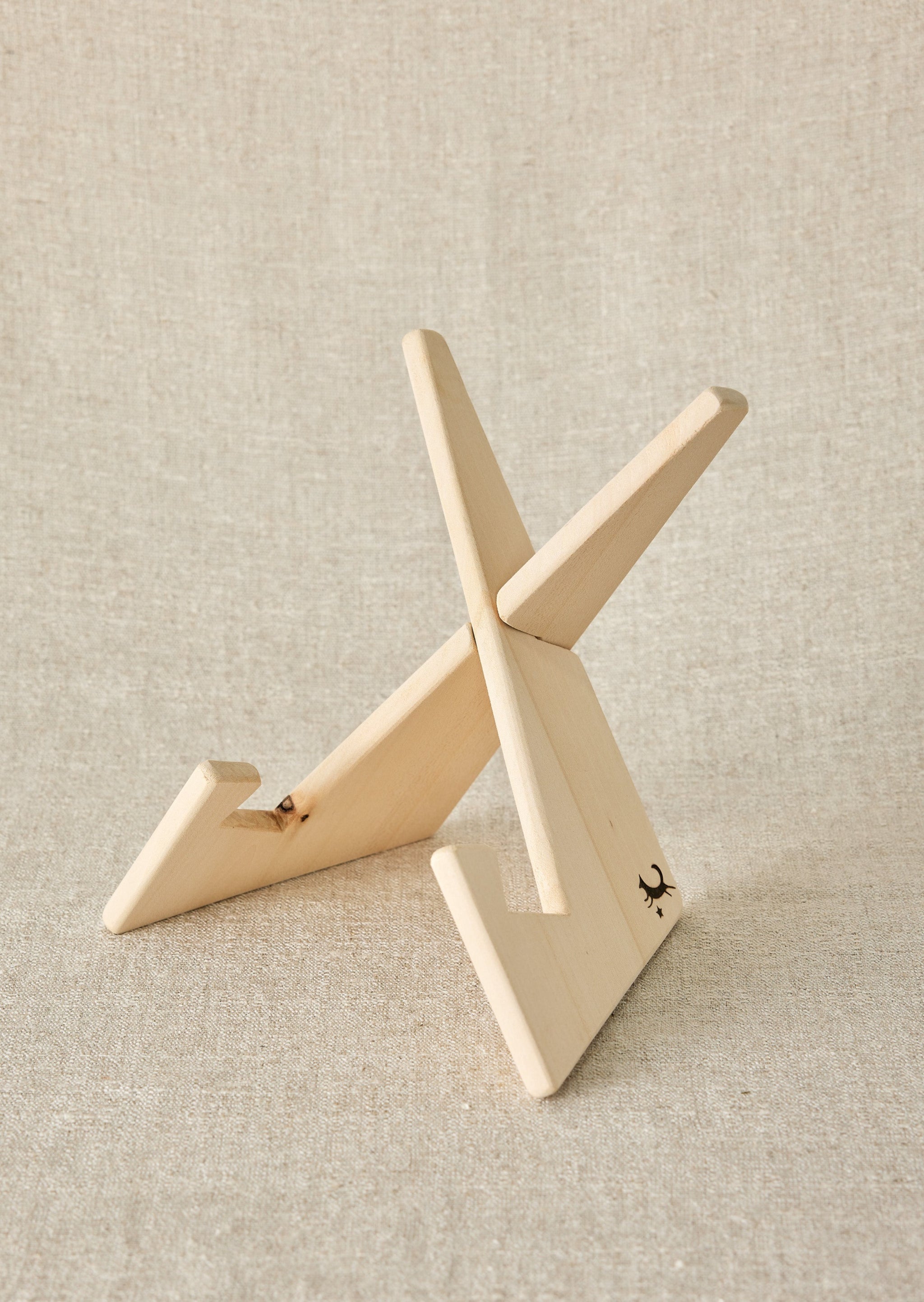 Wooden Book or Tablet Holder – Kanju Interiors