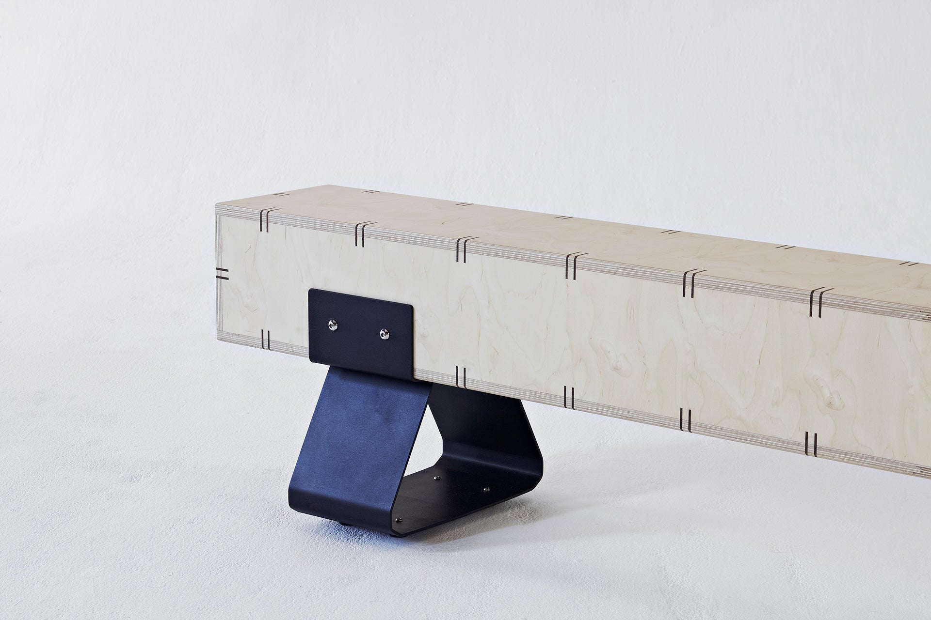 Modern Boho Wood Bench: Wiid [o] Birch Bench – Kanju Interiors